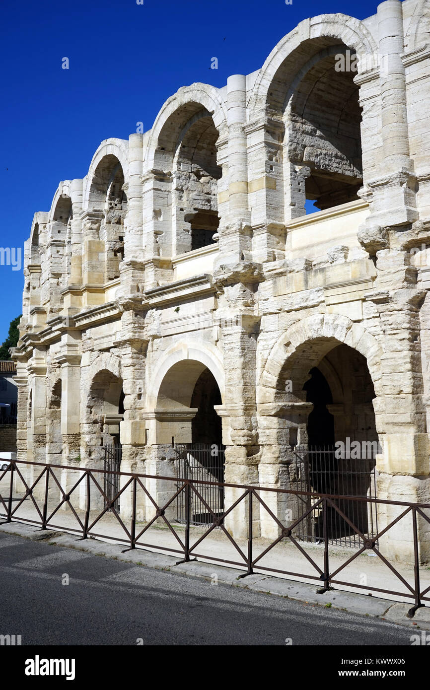Theater of arles hi-res stock photography and images - Alamy