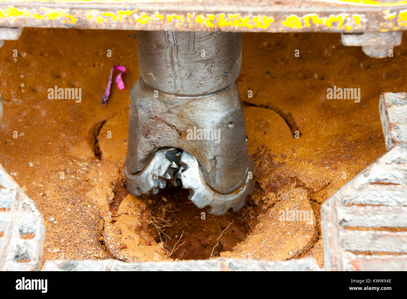 Oilfield drill hi-res stock photography and images - Alamy