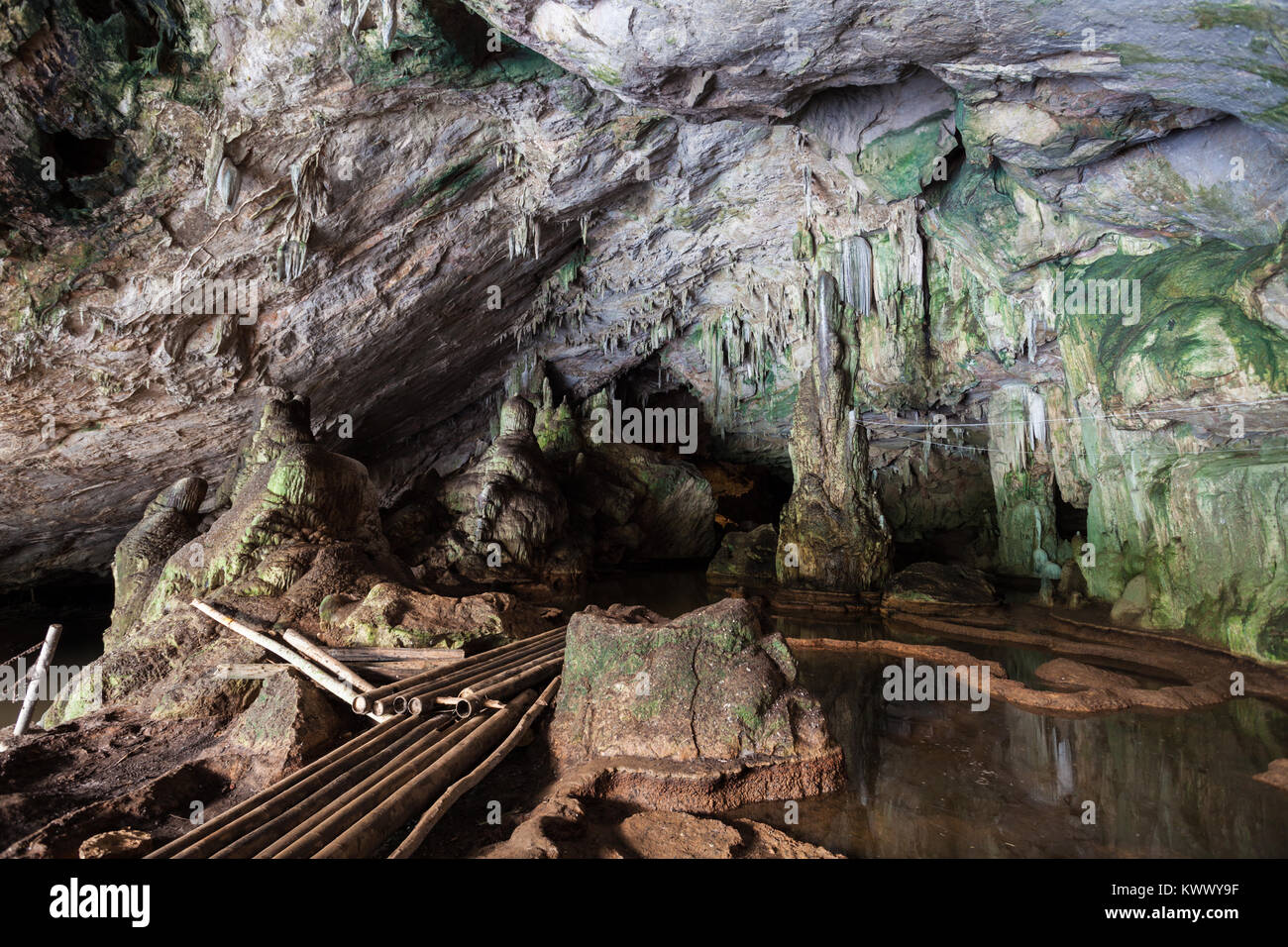 Tham Lot is a cave system in Mae Hong Son Province, northern Thailand ...