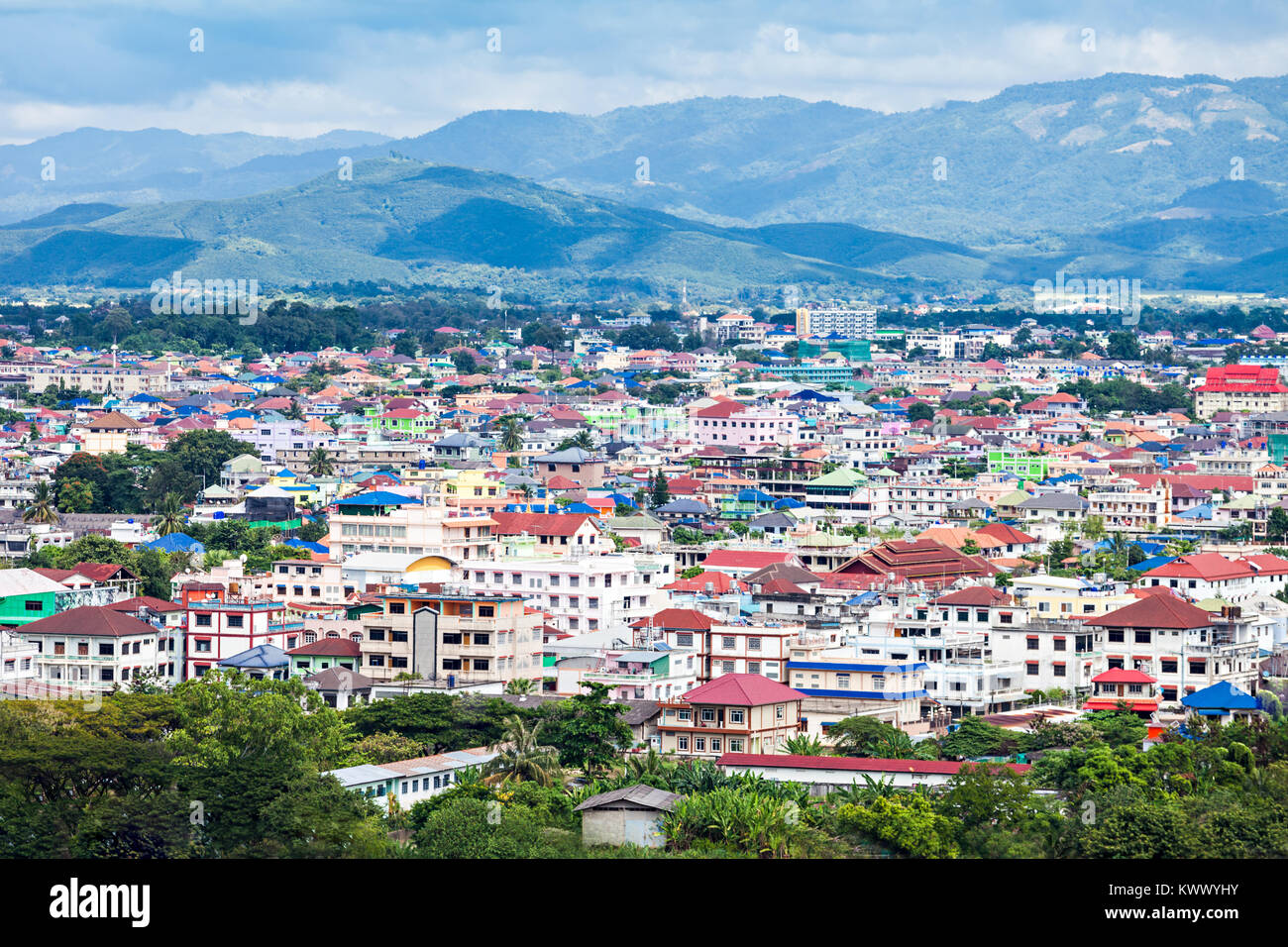 Mae sai temple hi-res stock photography and images - Alamy