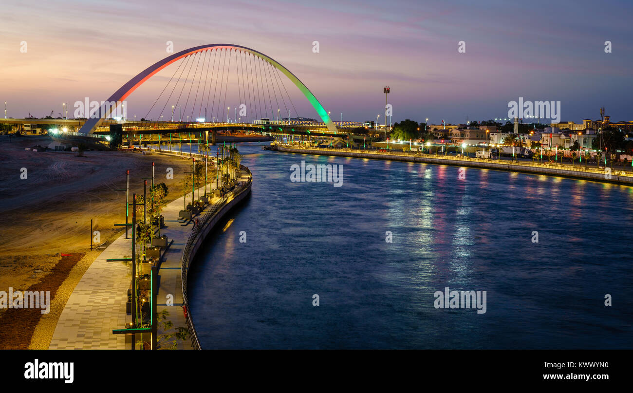 Middle east bridge hi-res stock photography and images - Alamy