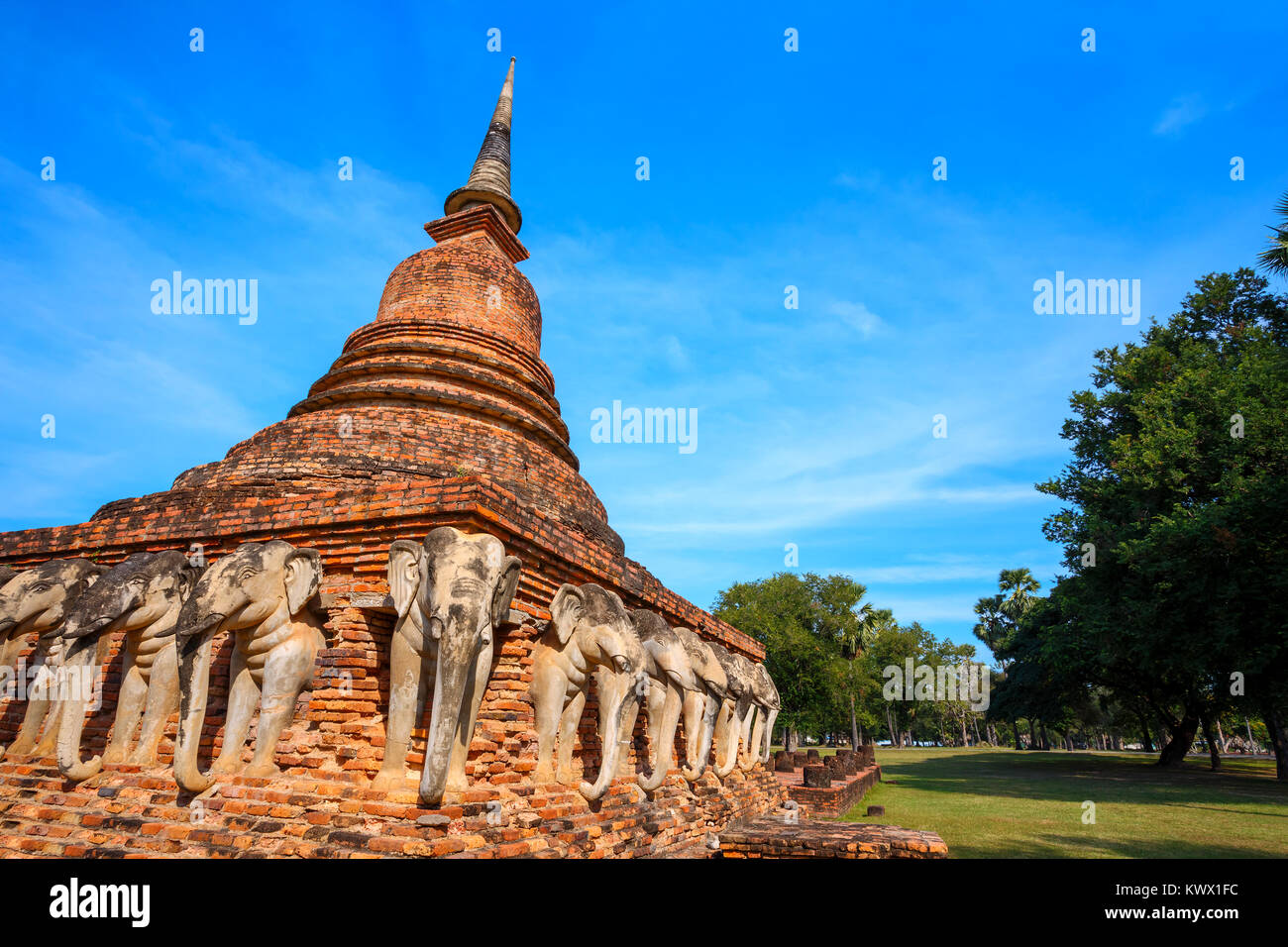Wat Sorasak Temple at Sukhothai Historical Park, a UNESCO World ...