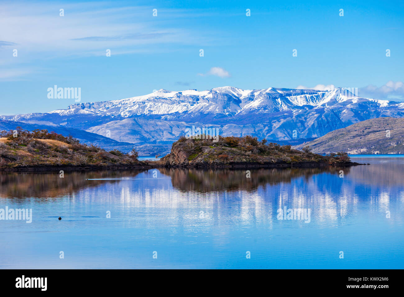 Del toro lake hi-res stock photography and images - Alamy