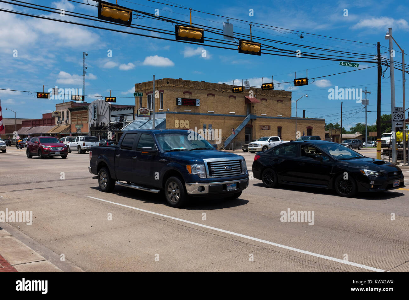 Giddings, Texas - June 14, 2014: Street scene in the city of Giddings ...