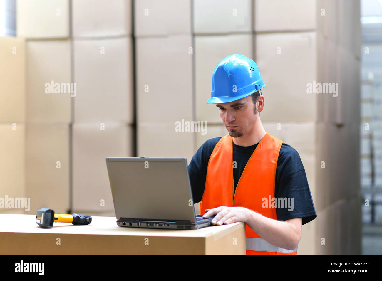 Commercial dispatch hi-res stock photography and images - Alamy