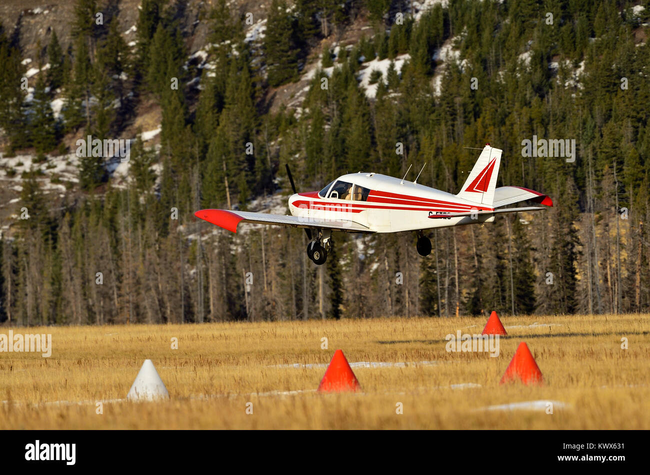 Small light aircraft landing strip hi-res stock photography and images ...