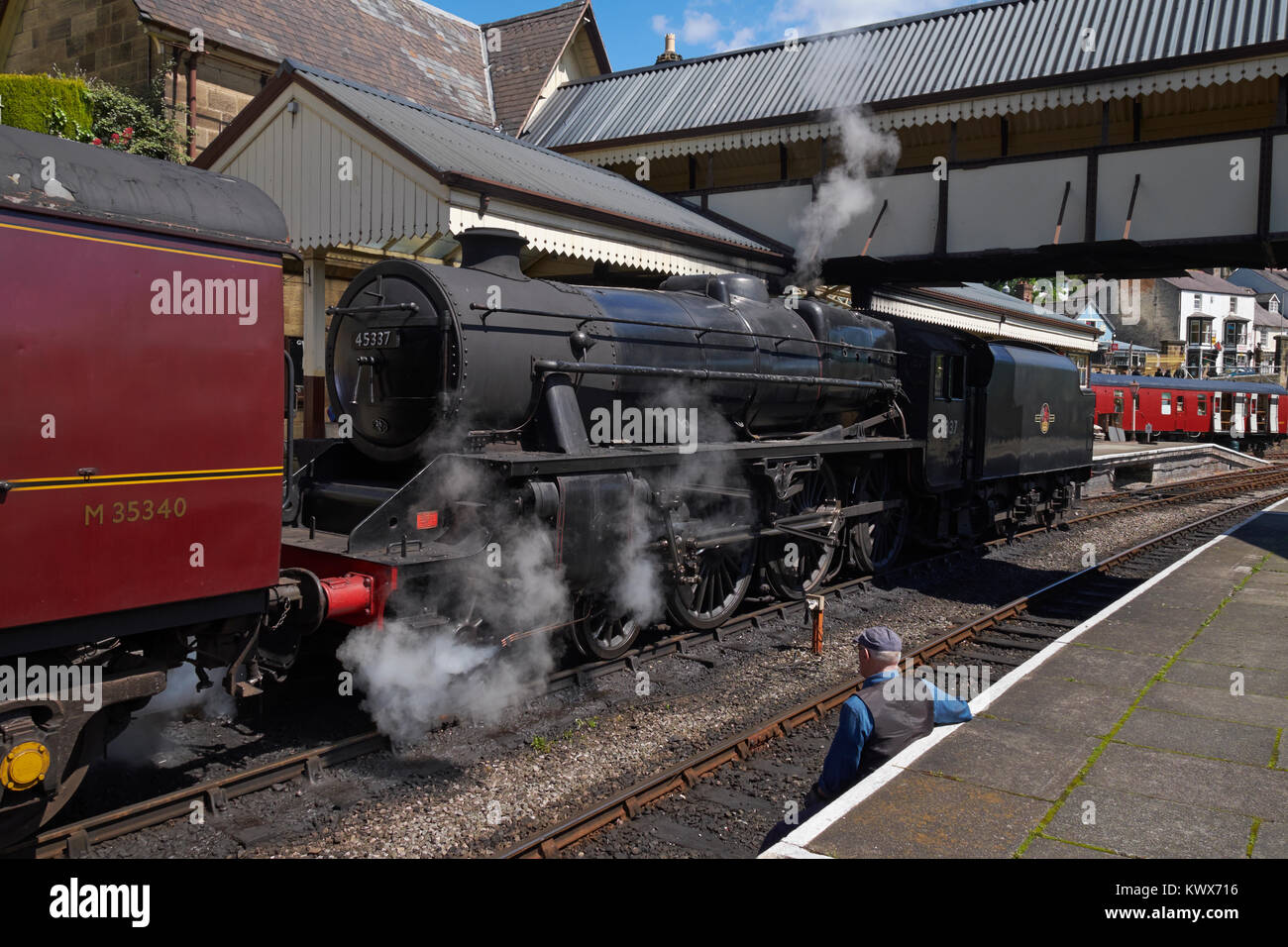 Lms locomotive hi-res stock photography and images - Alamy