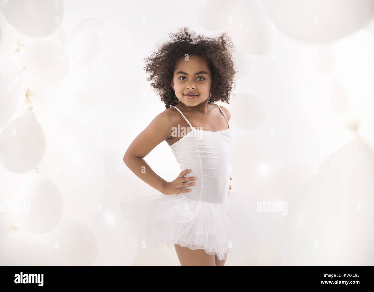 Portrait of a little and cute ballet dancer Stock Photo - Alamy
