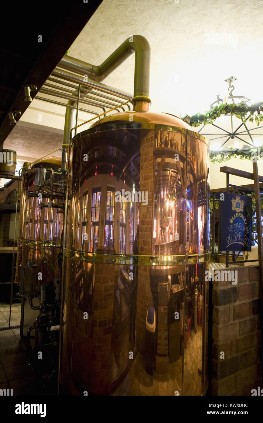 Beer house restaurant hi-res stock photography and images - Alamy