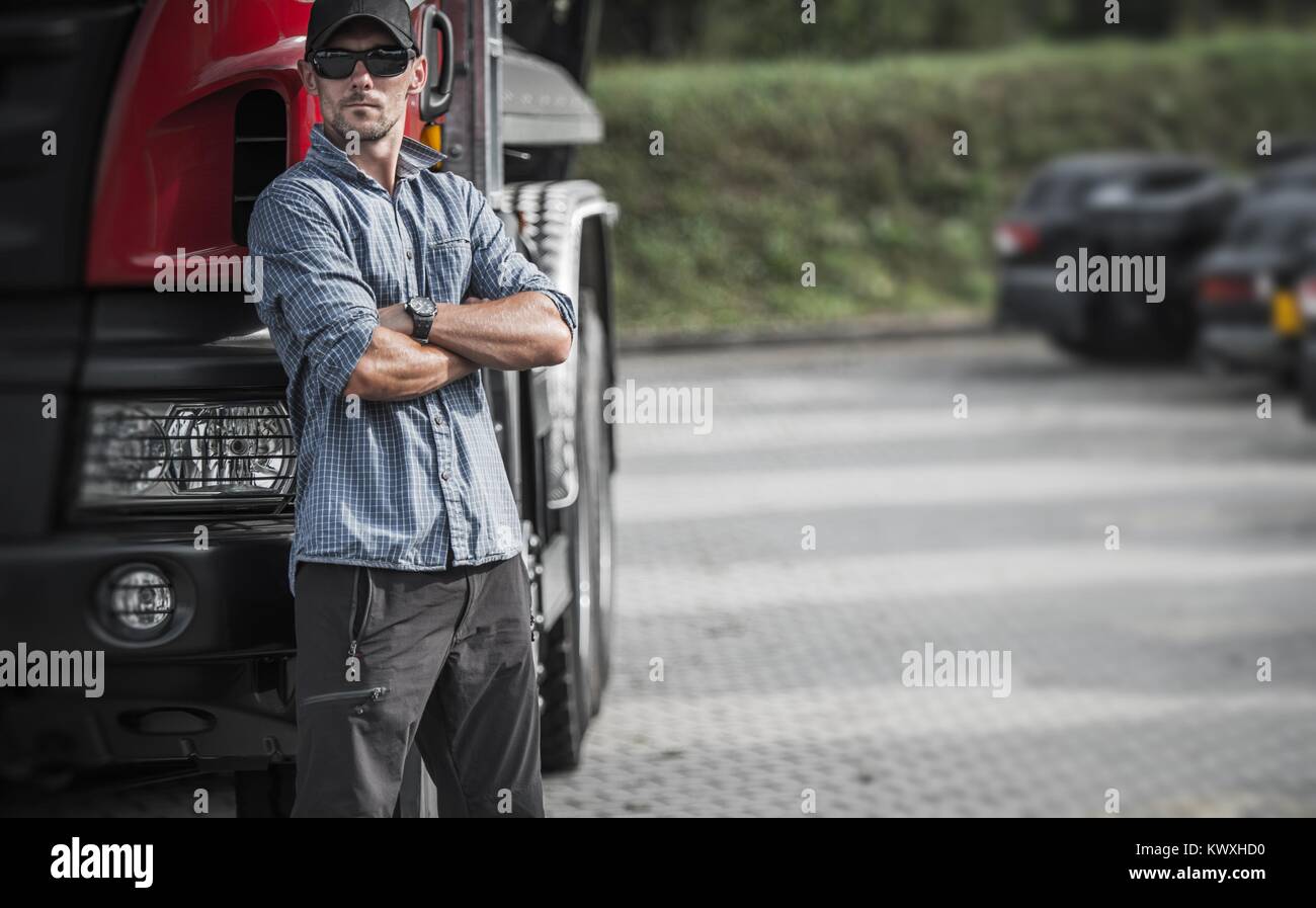 Delivery hub hi-res stock photography and images - Alamy