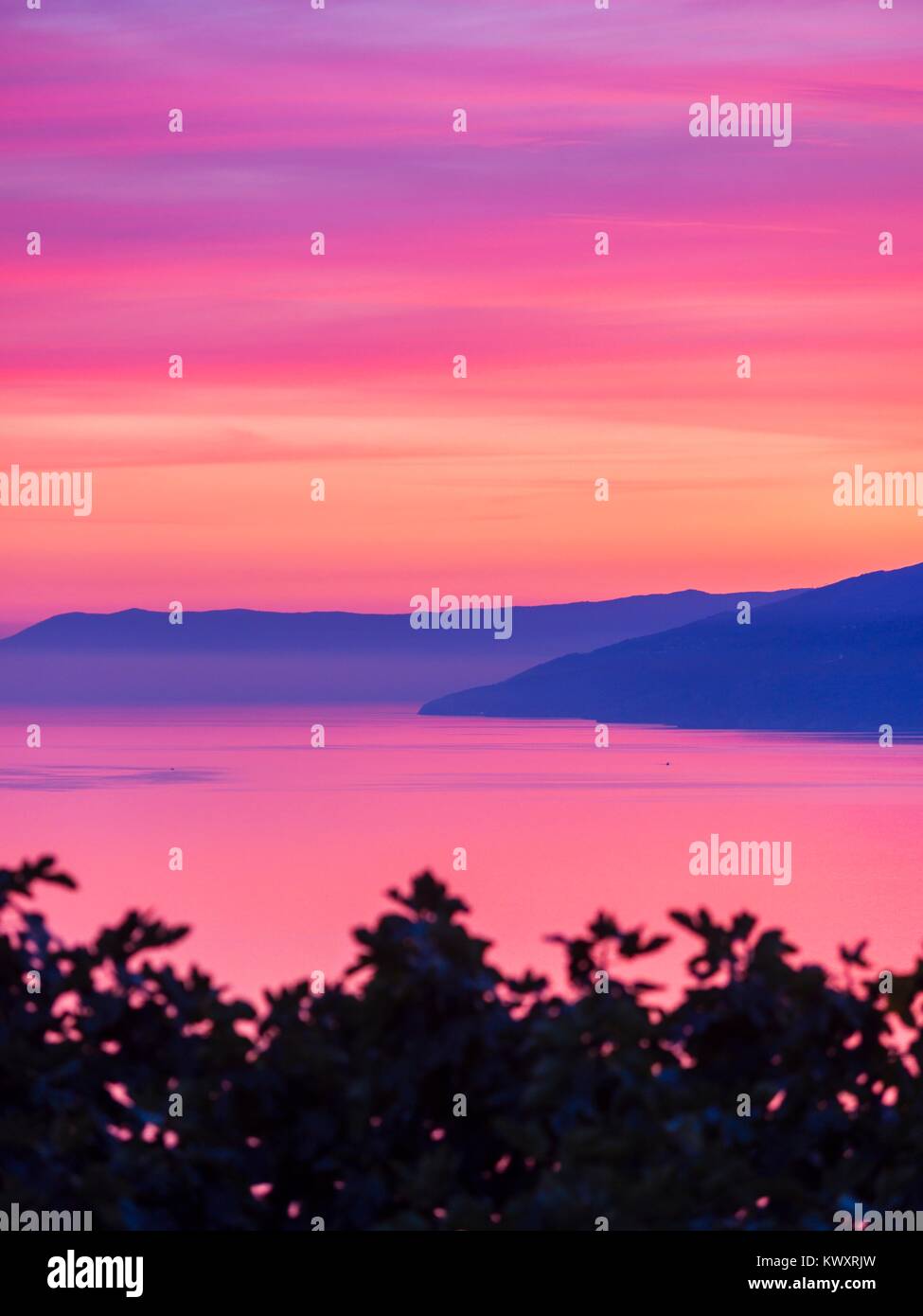 After-sunset dusk scenery Red sky Stock Photo - Alamy