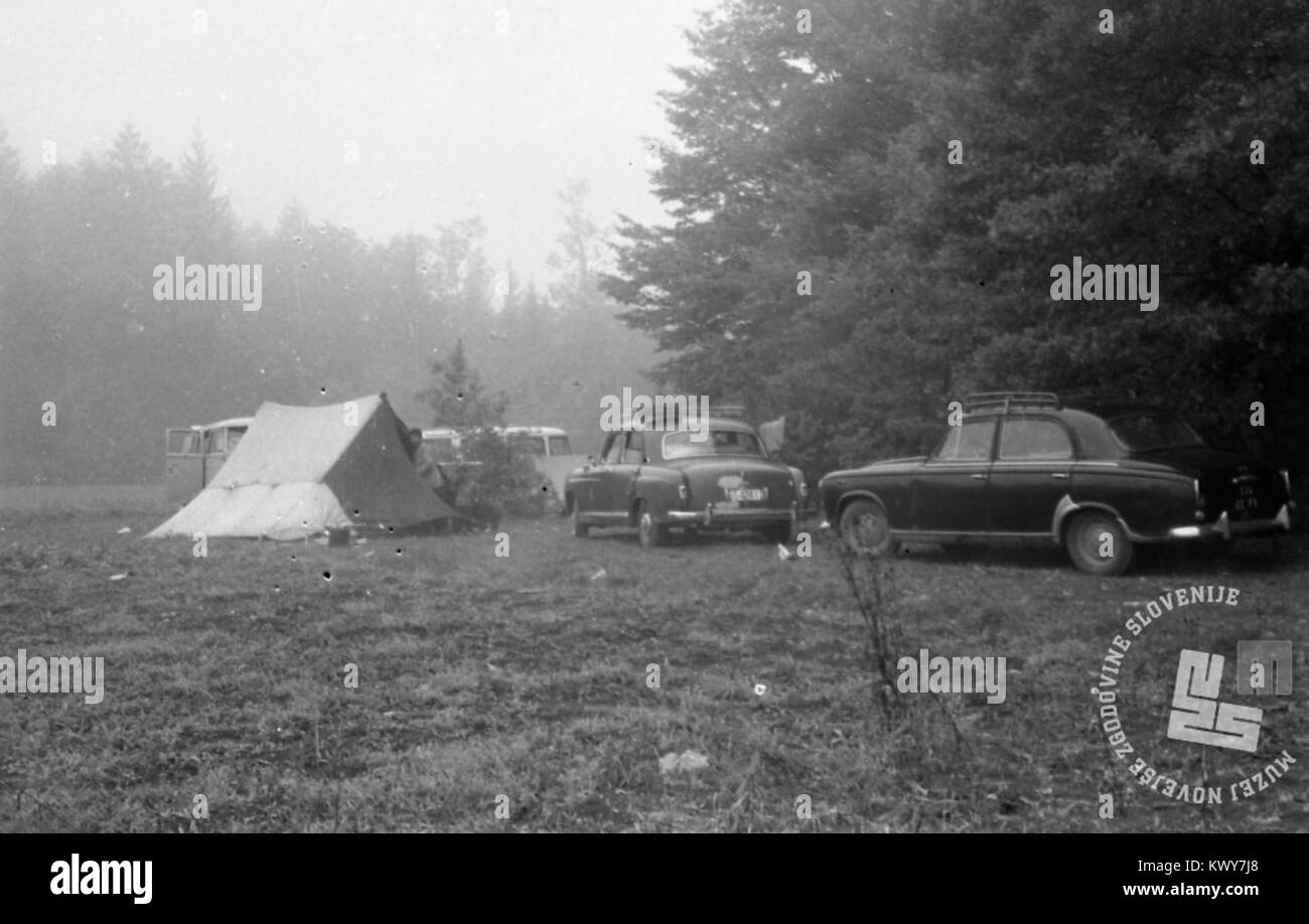 Officers inspecting camp hi-res stock photography and images - Alamy