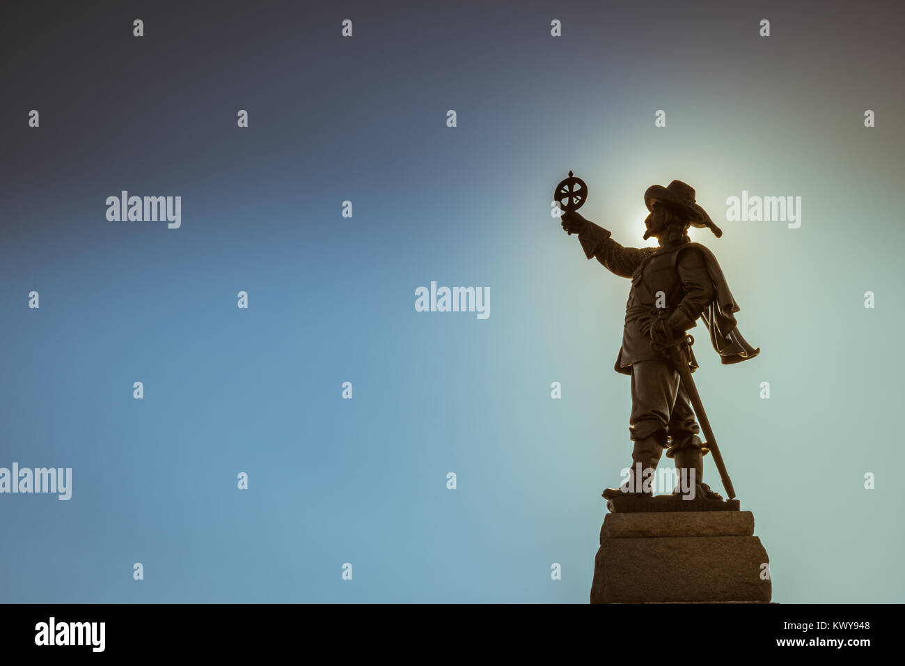 OTTAWA, ONTARIO / CANADA - Champlain statue, Nepean Point, Ottawa Stock ...