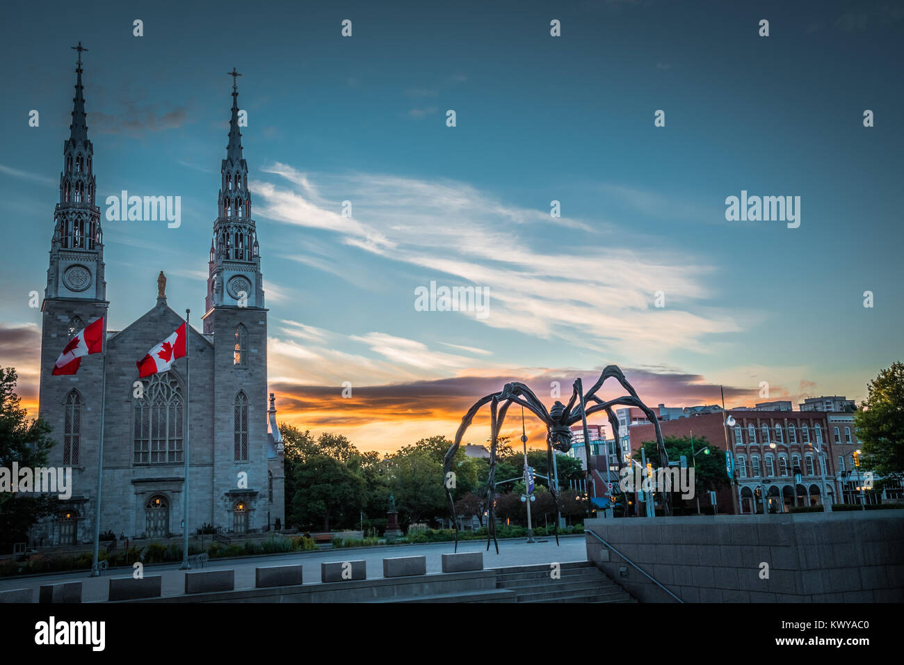 OTTAWA, ONTARIO / CANADA - DUSK SKY. DOWNTOWN. MORNING Stock Photo - Alamy