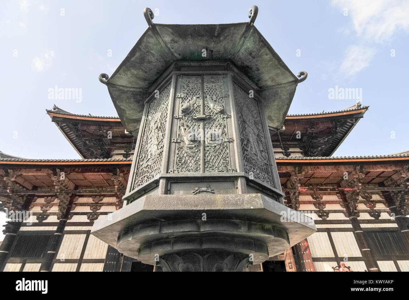 The Daibutsu-den at the Todai-ji temple in Nara, Japan Stock Photo - Alamy