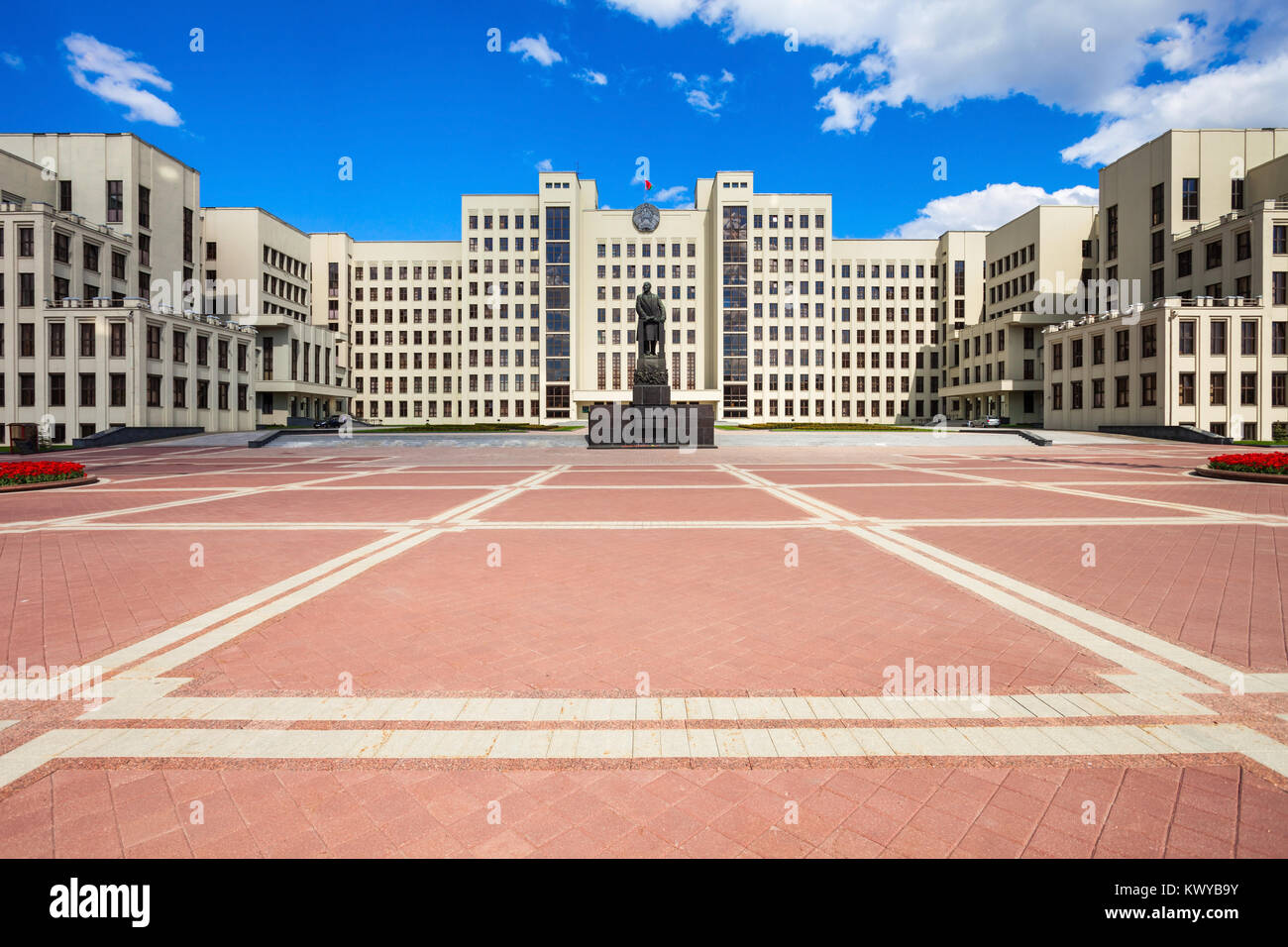 Belarus house of government hi-res stock photography and images - Alamy