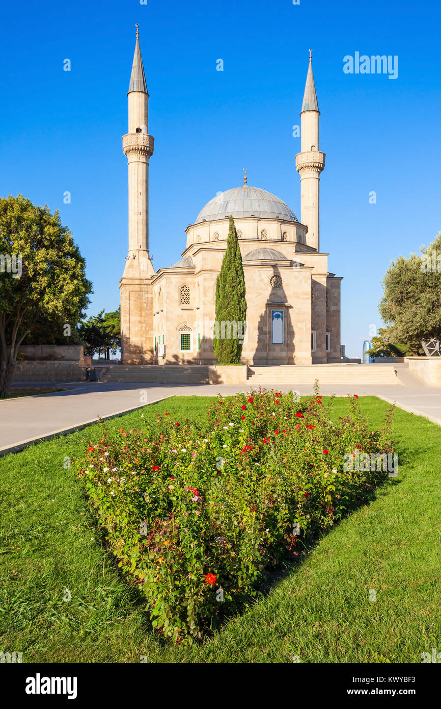 The Mosque of the Martyrs or Turkish Mosque is a mosque in Baku ...