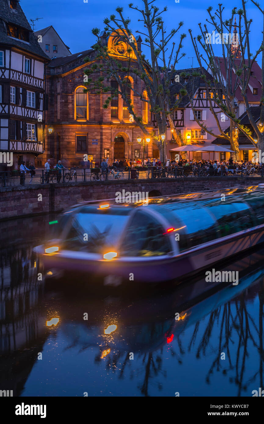Strasbourg canal cruise hi-res stock photography and images - Alamy