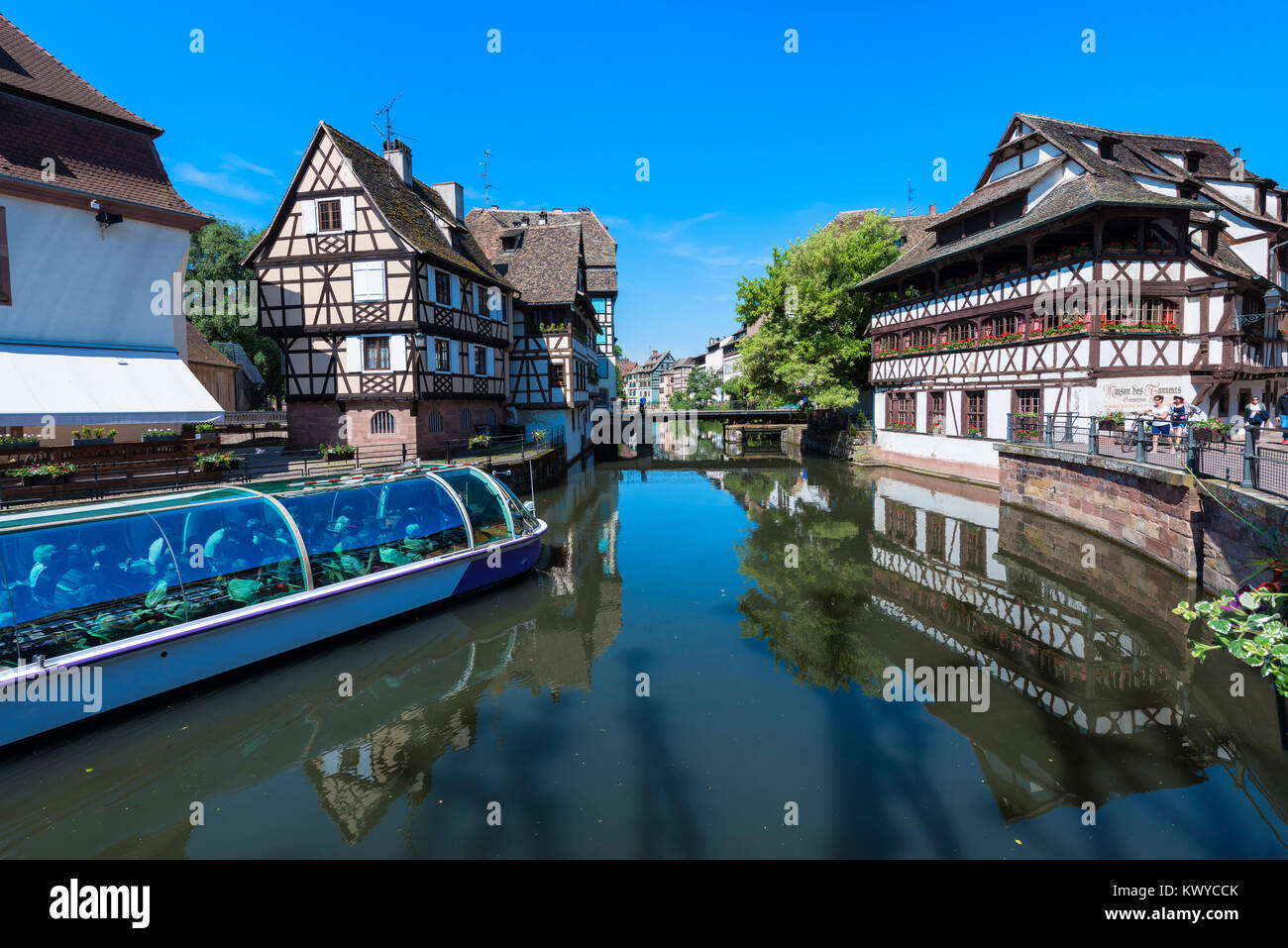 Strasbourg canal cruise hi-res stock photography and images - Alamy