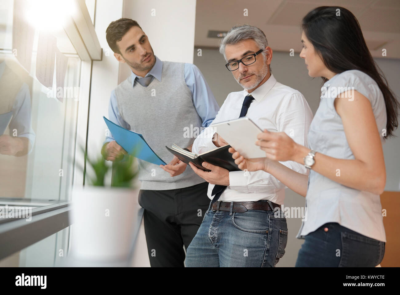 Results salesman hi-res stock photography and images - Alamy