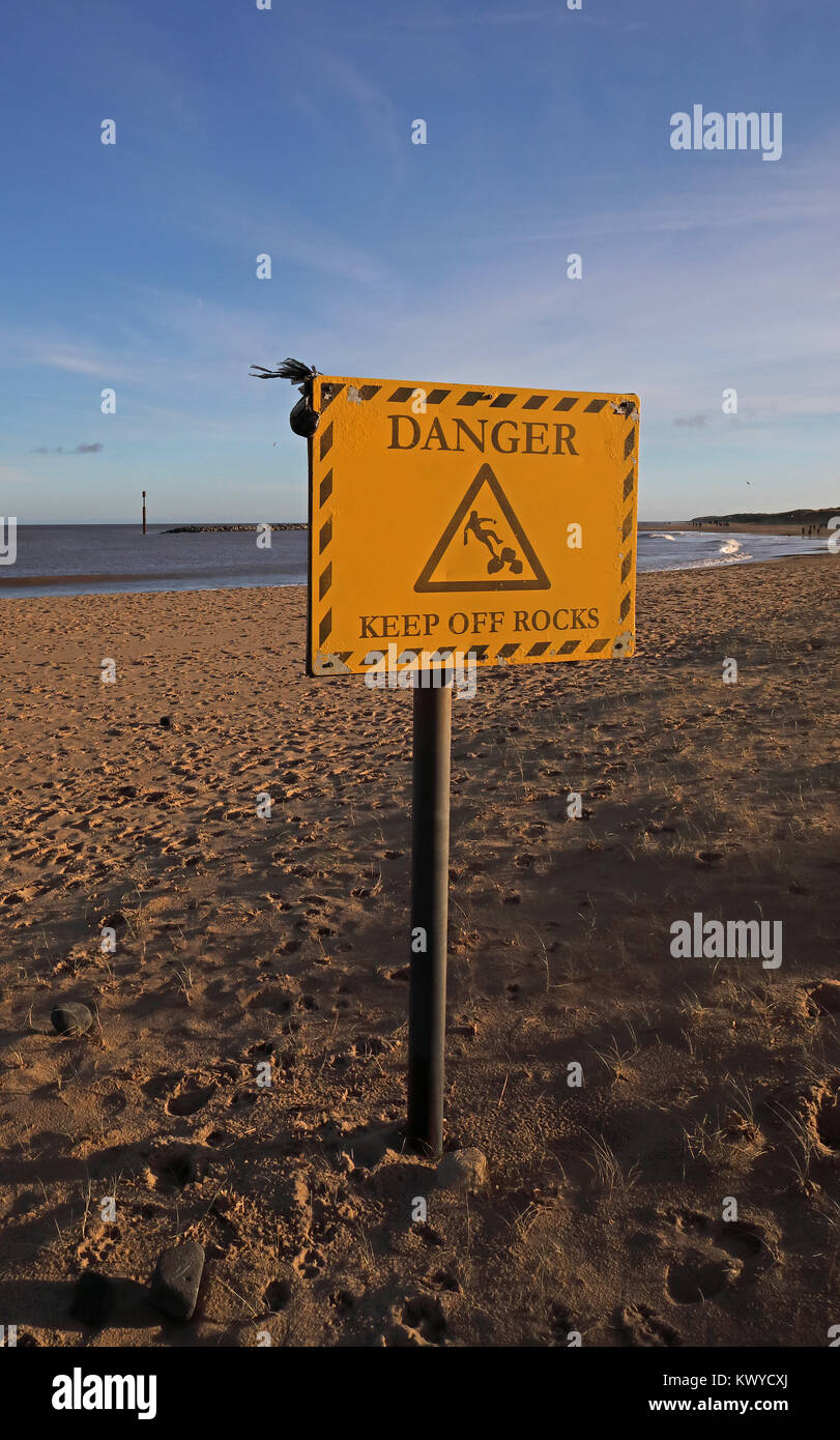 Warning signs on uk beach hi-res stock photography and images - Alamy
