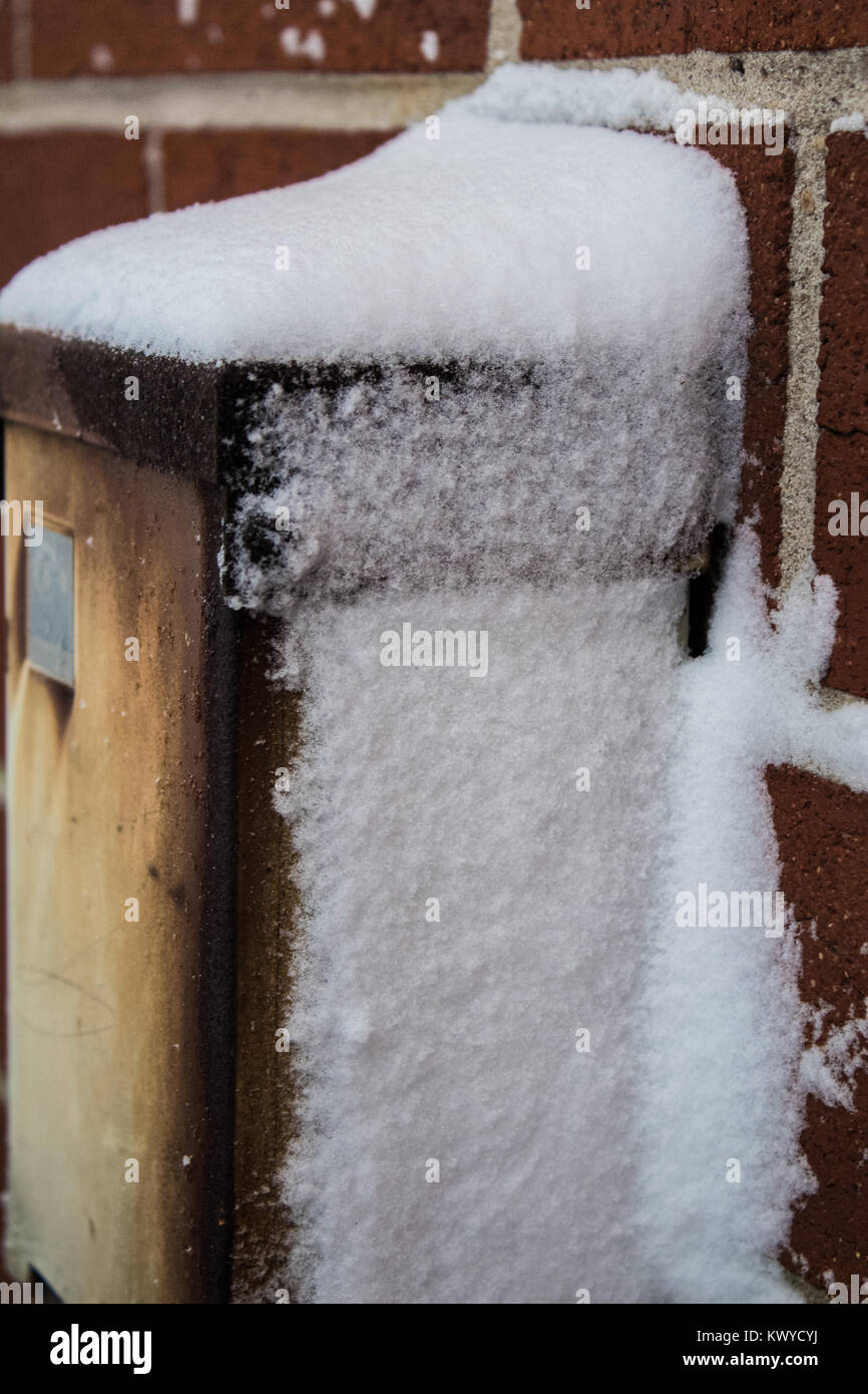 Outside in the frigid temperatures Stock Photo - Alamy