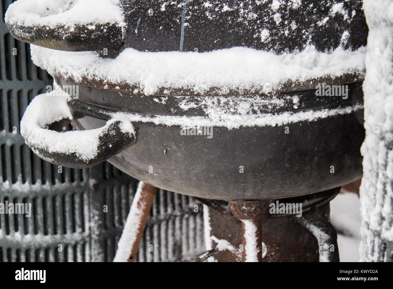 Grill covered by snow Stock Photo - Alamy