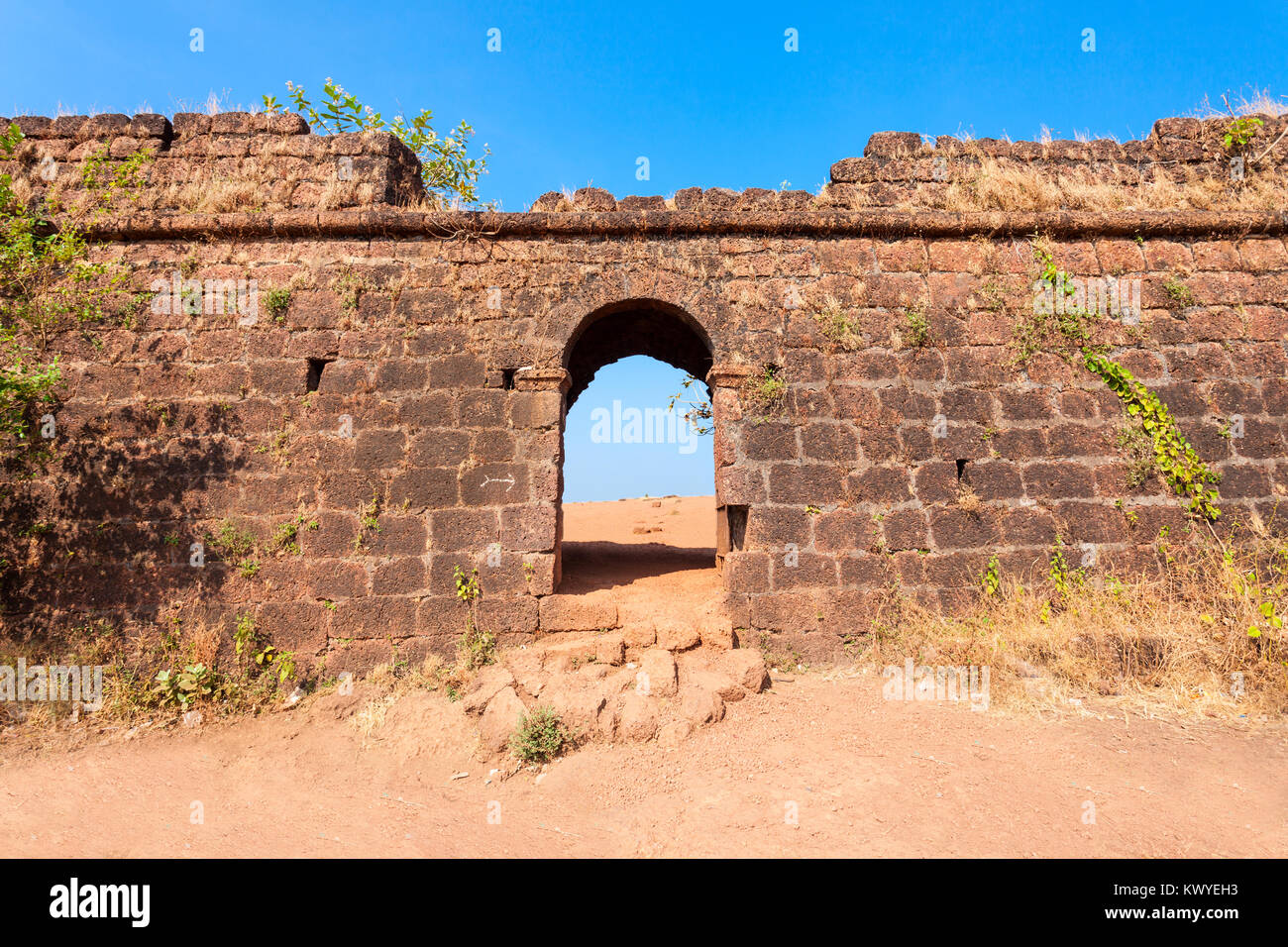 Fort entrance gate hi-res stock photography and images - Alamy