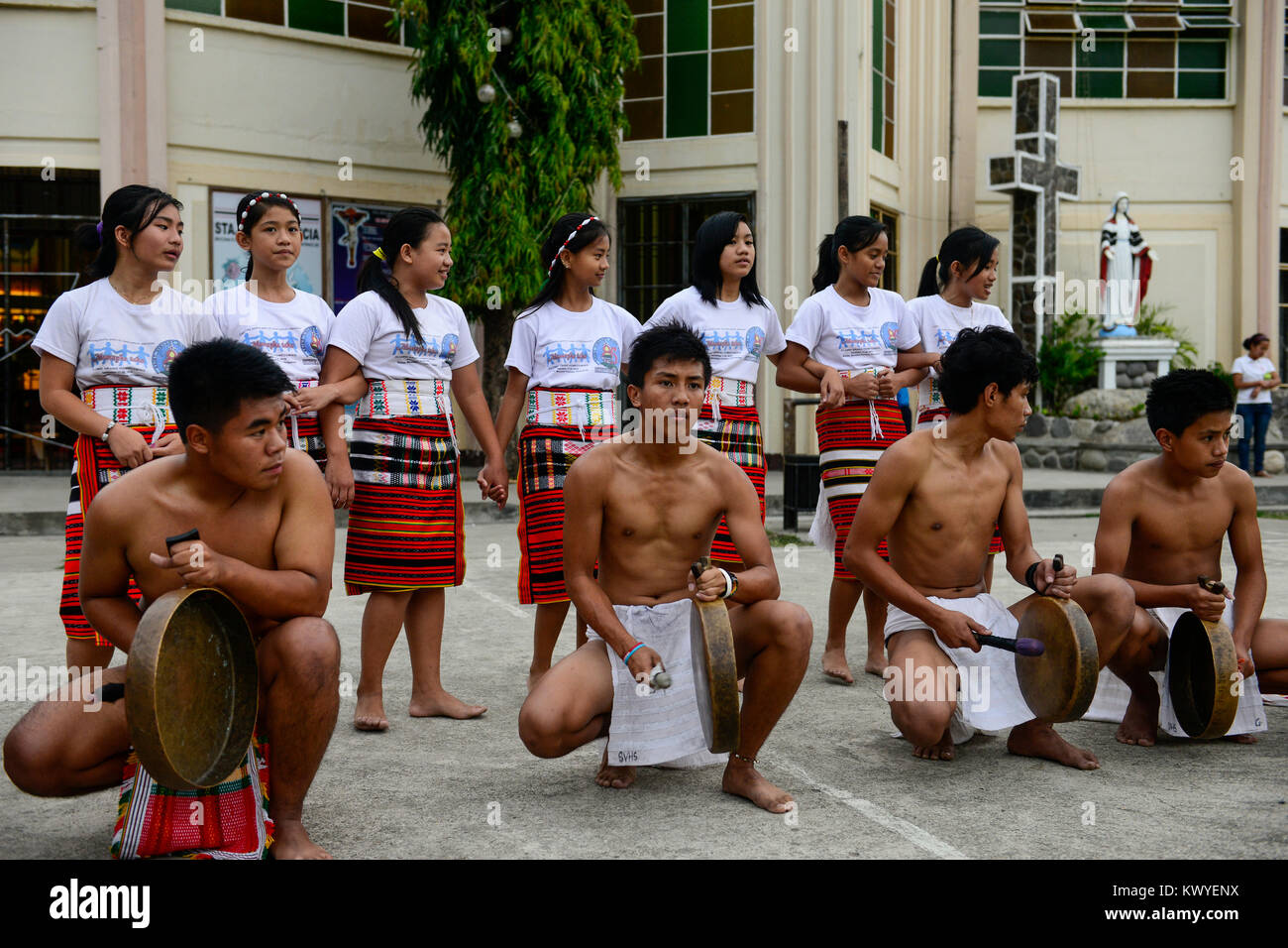 PHILIPPINES, Mountain Province, Cordilleras, Bontoc, youth group ...
