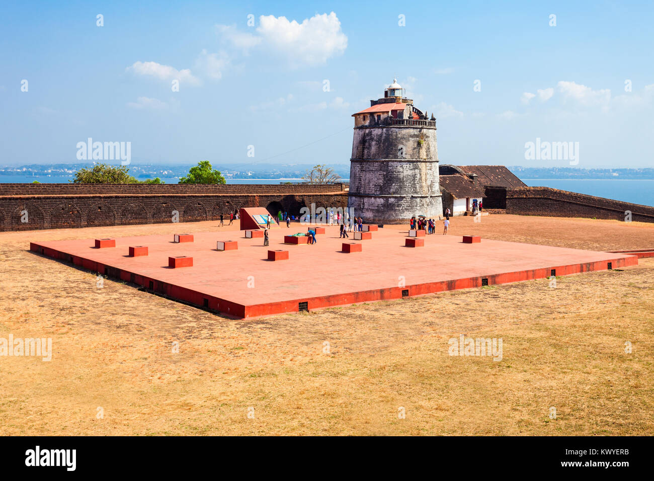 India portuguese fort aguada hi-res stock photography and images - Alamy