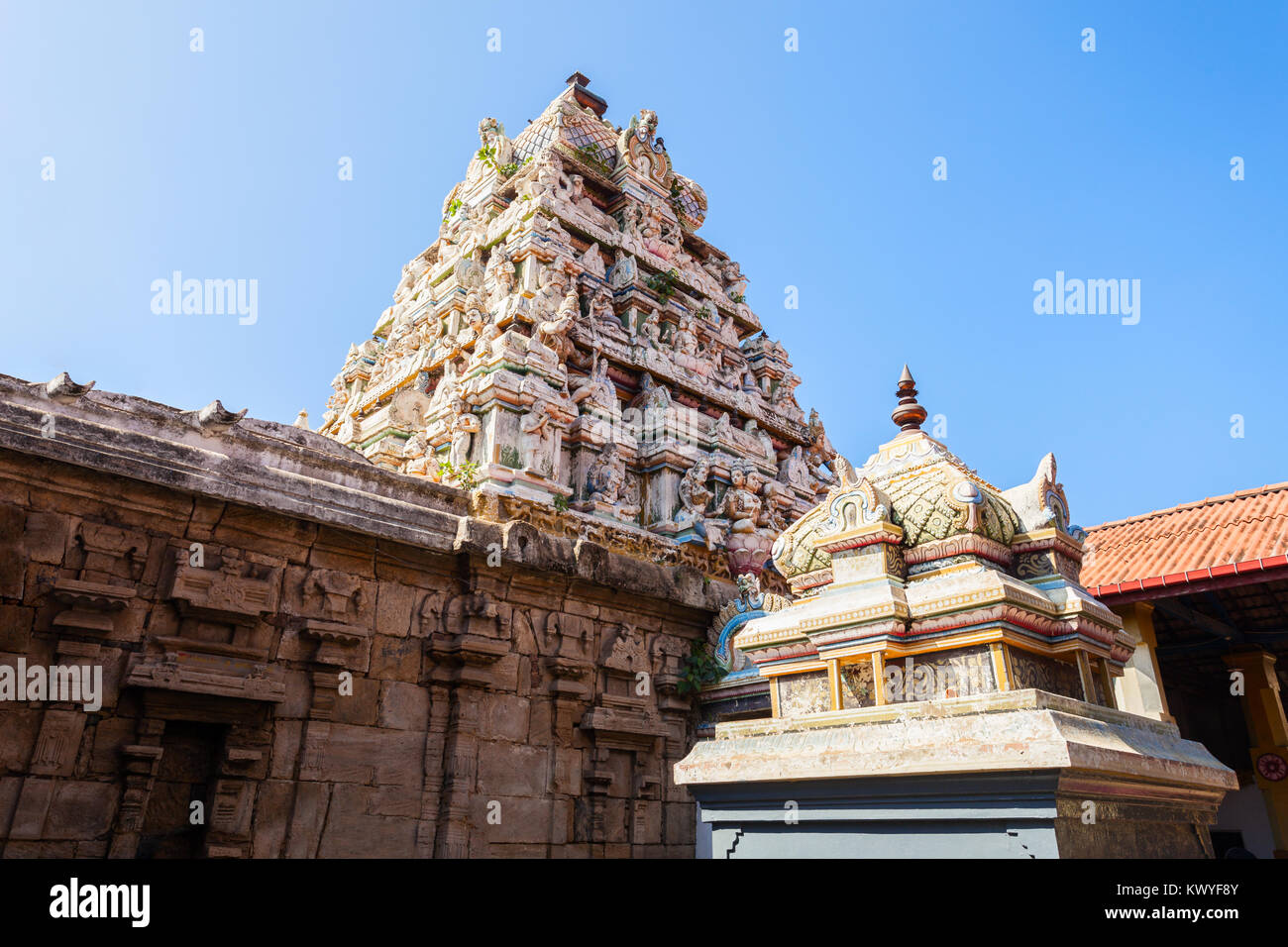 Munneswaram temple is an important regional Hindu temple complex in Sri ...