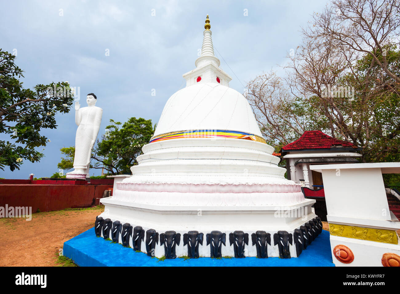 Gokanna Viharaya or Gokarna Rajamaha Vihara is an ancient Buddhist ...