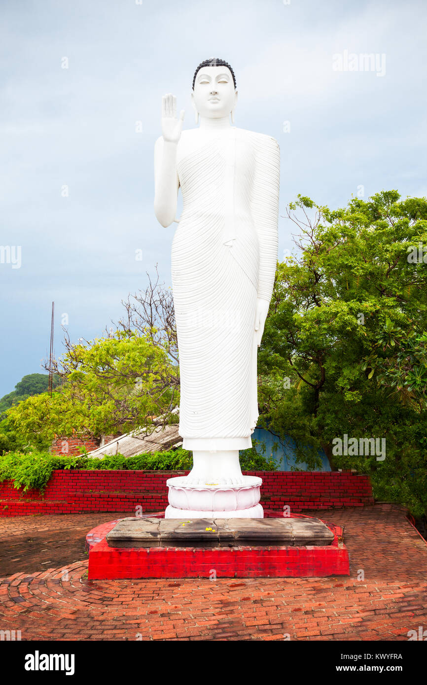 Gokanna Rajamaha Viharaya High Resolution Stock Photography and Images ...