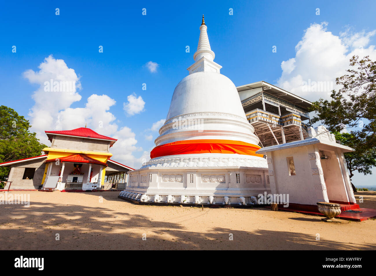 Buddangala Rajamaha Viharaya Temple or Buddangala Monastery is a ...