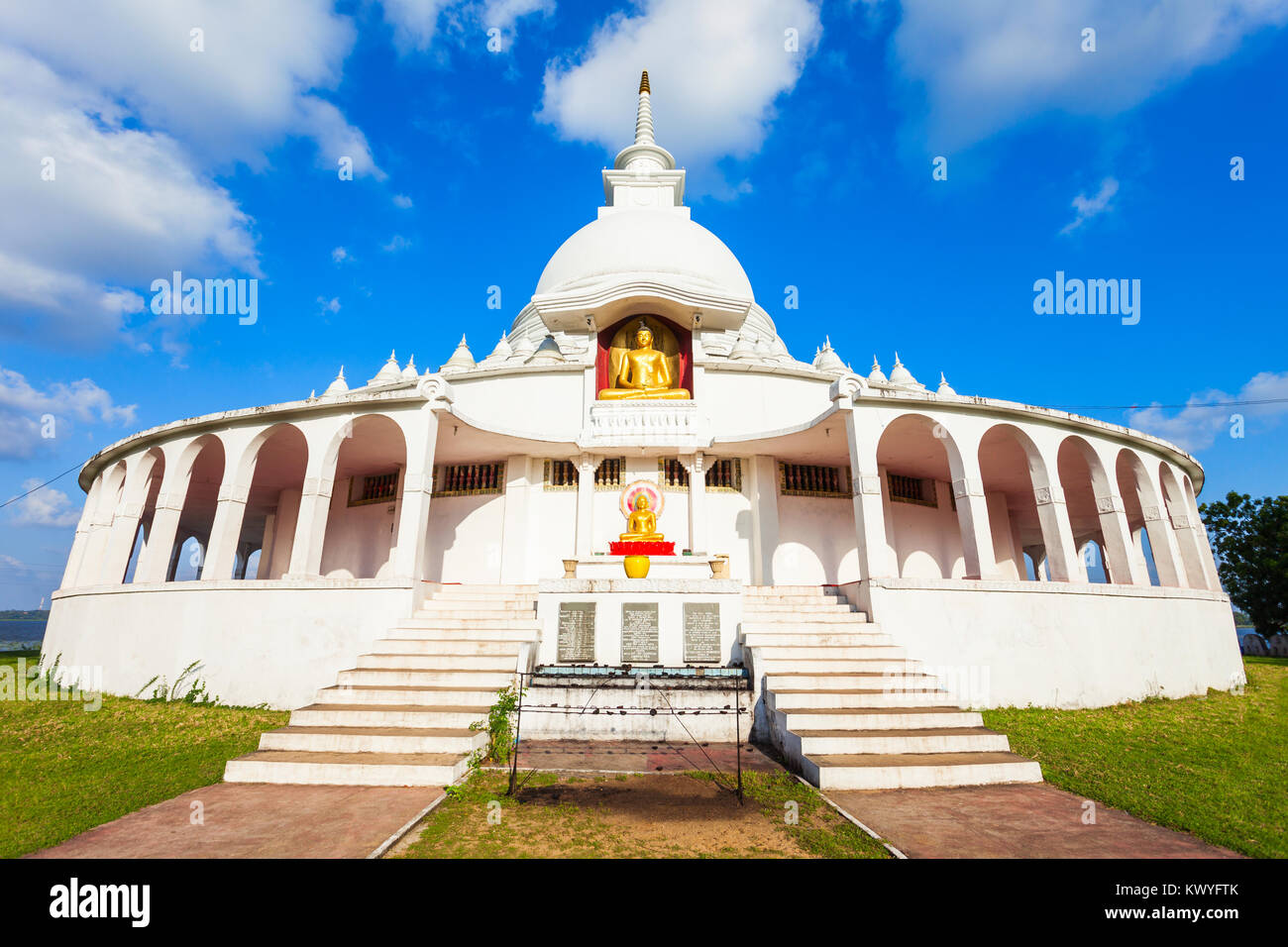 Ampara Peace Pagoda or Ampara Sama Ceitya is one of a number of ...
