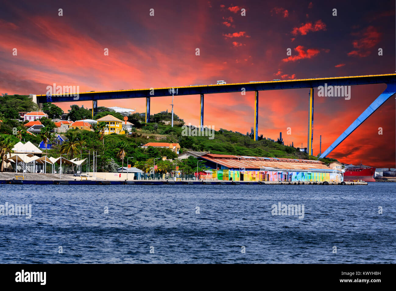 Colorful Sunset Beyond Curacao Bridge Across Bay Stock Photo - Alamy