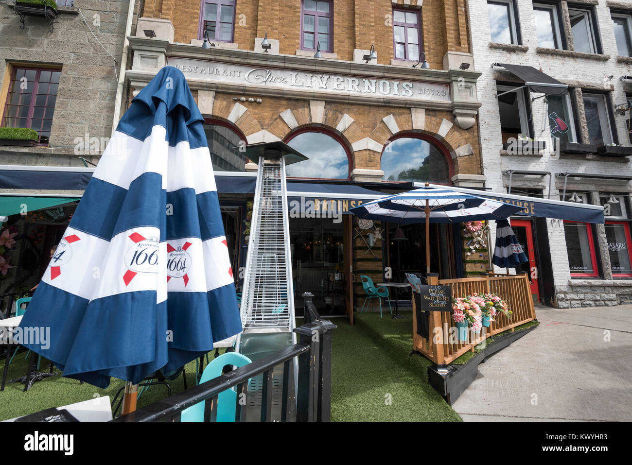 Quebec city restaurant patio hi-res stock photography and images - Alamy
