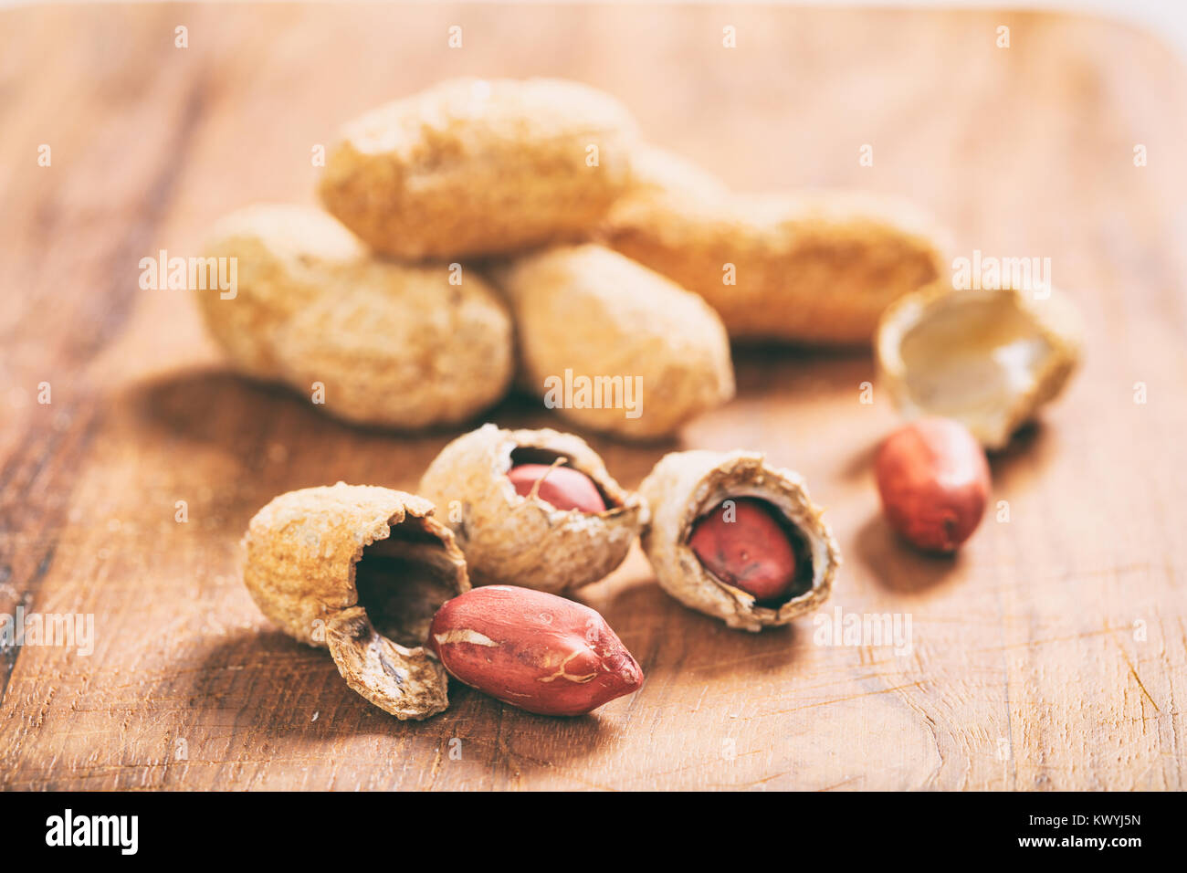 Peanuts table hi-res stock photography and images - Alamy