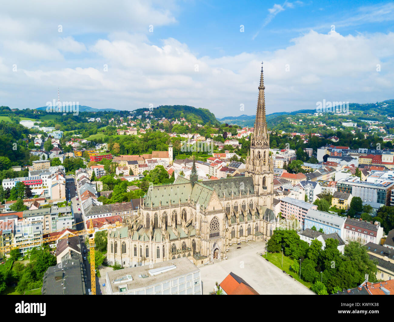 New cathedral linz aerial hi-res stock photography and images - Alamy