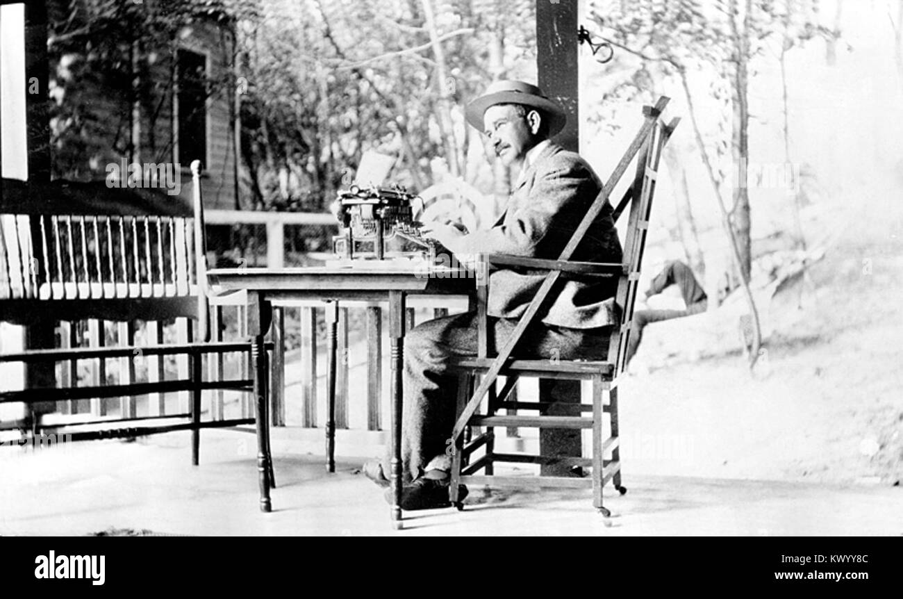 L frank baum author hi-res stock photography and images - Alamy