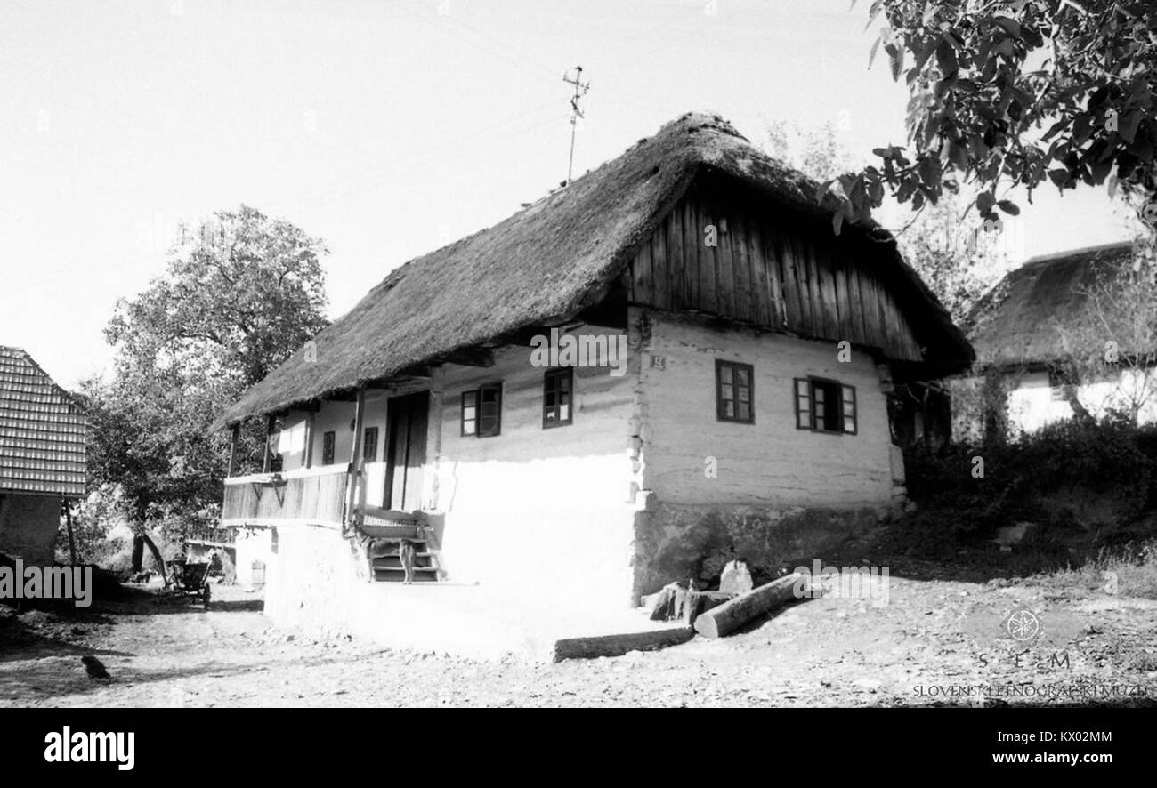 1960s style house in mid Black and White Stock Photos & Images - Alamy