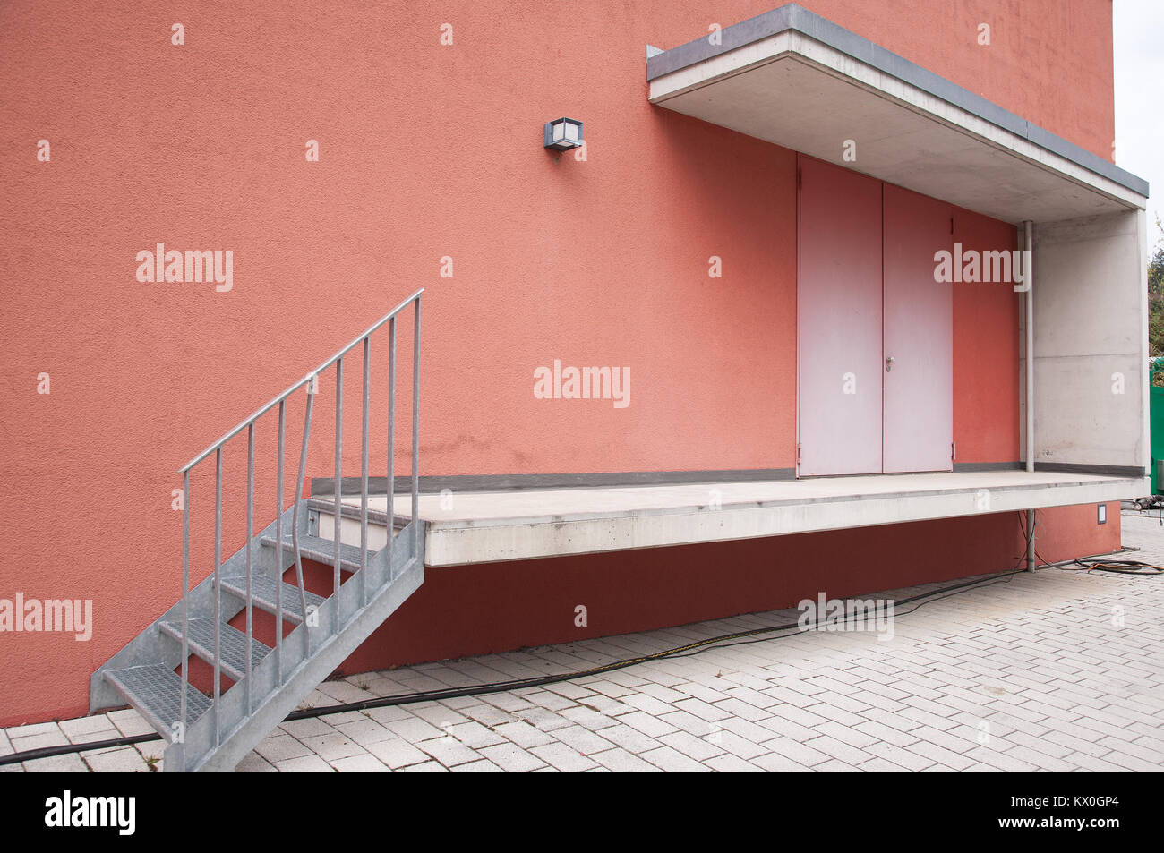 Small empty loading ramp of a warehouse Stock Photo - Alamy