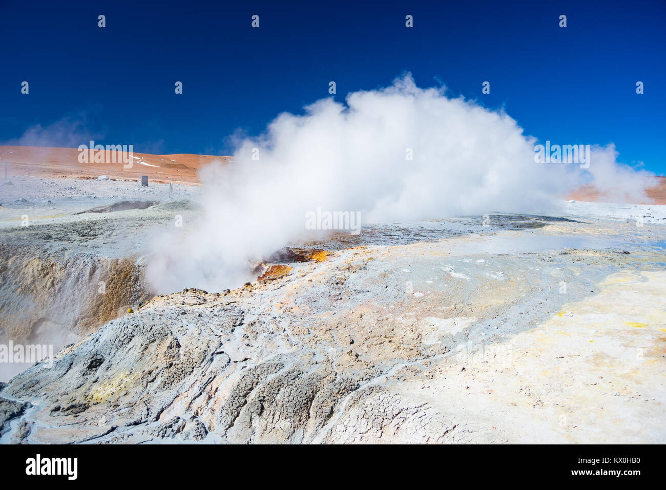 Volcano ponds hi-res stock photography and images - Alamy