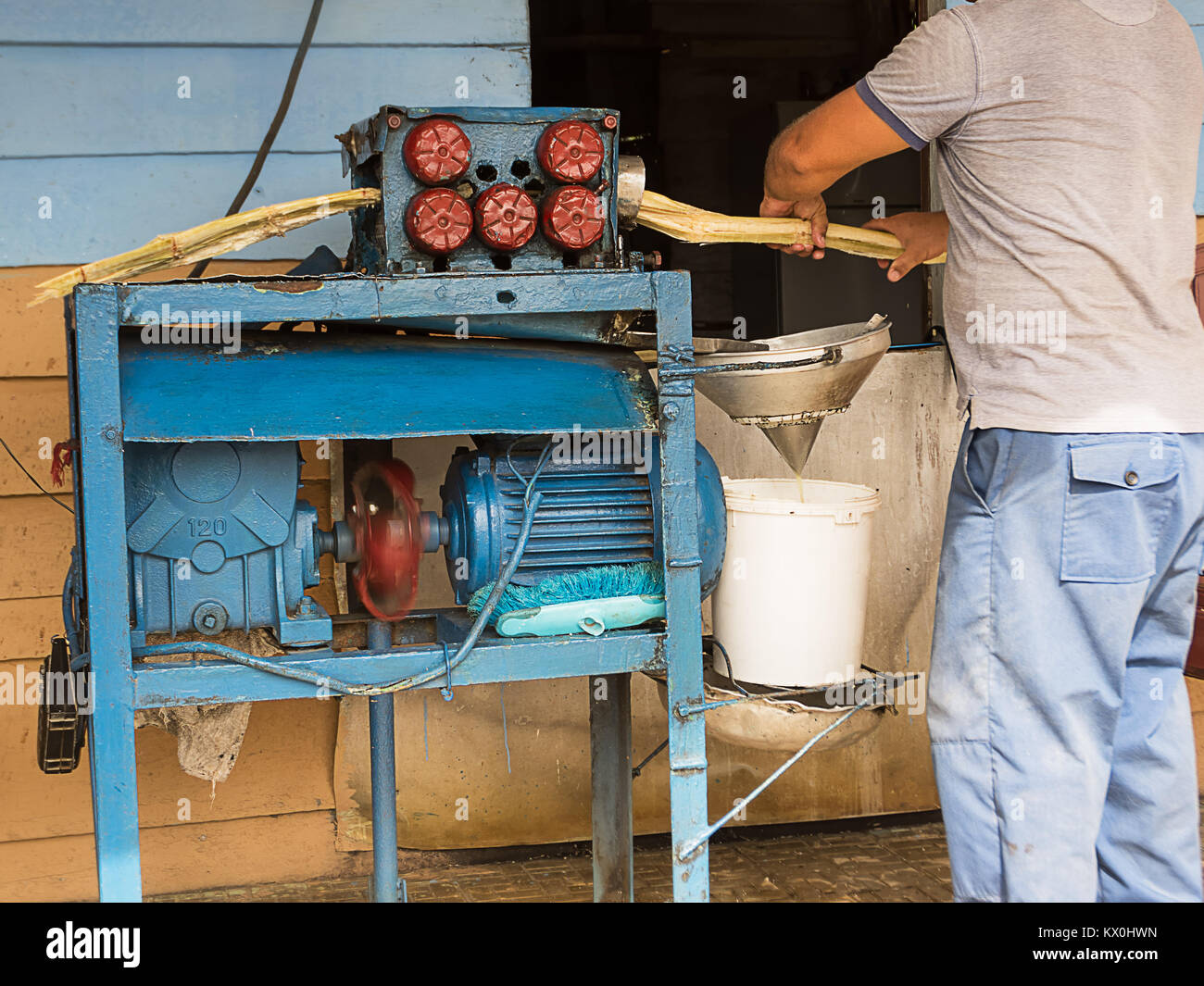 Sugar Cane Machine Stock Photos & Sugar Cane Machine Stock Images - Alamy