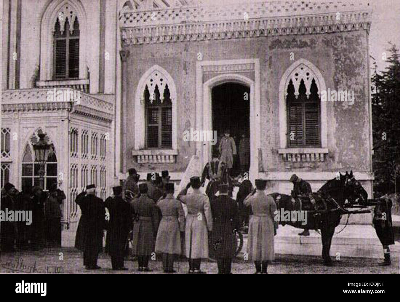 Mehmed VI leaving Yıldız Mosque Stock Photo - Alamy