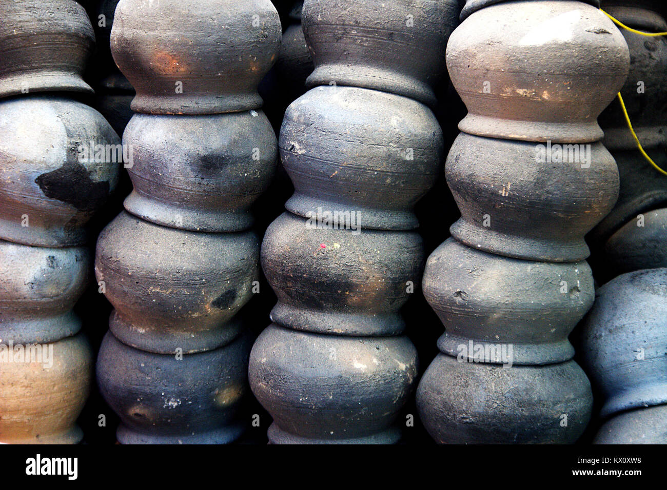 Selling vessels hi-res stock photography and images - Alamy