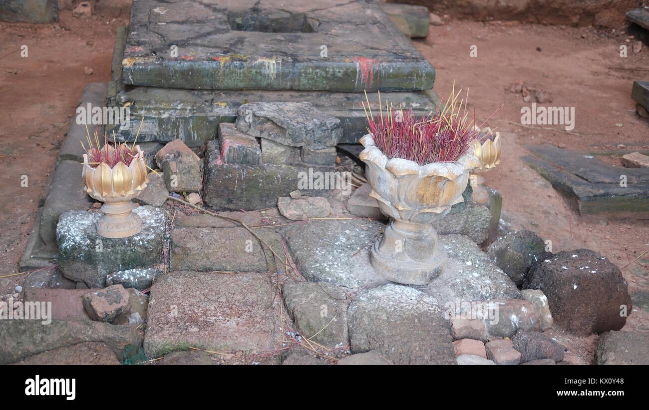 King Rudravarman Angkorian Ancient Hindi and Buddhist Religious Ruins ...