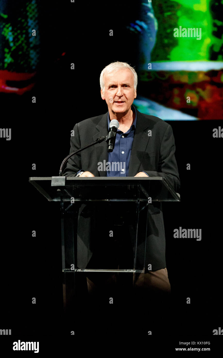 Kathryn bigelow 2017 hi-res stock photography and images - Alamy