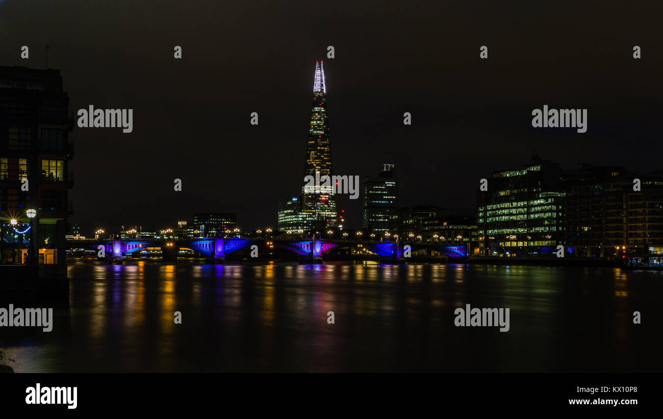 London Night Cityscape Stock Photo - Alamy
