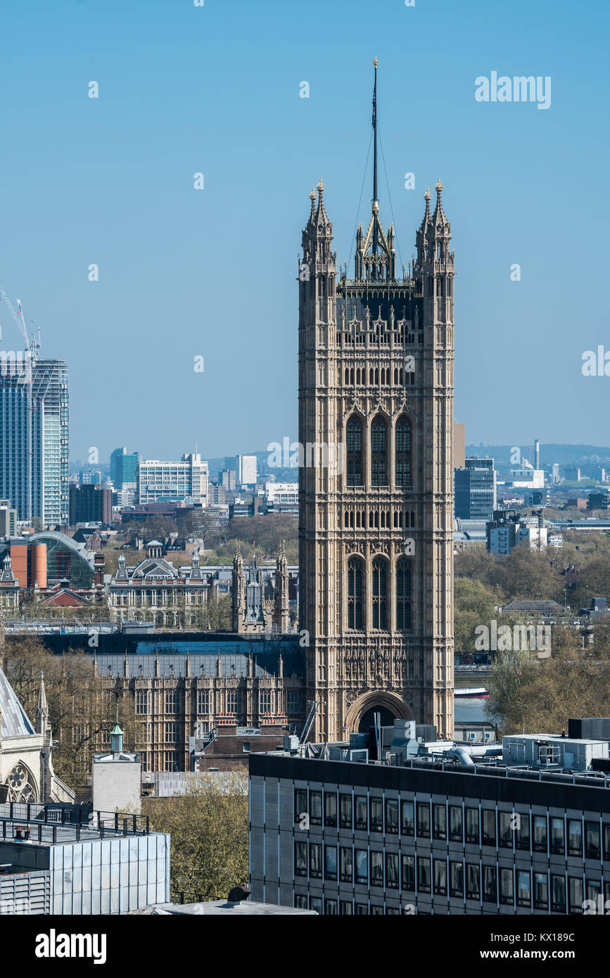 Tfl font hi-res stock photography and images - Alamy